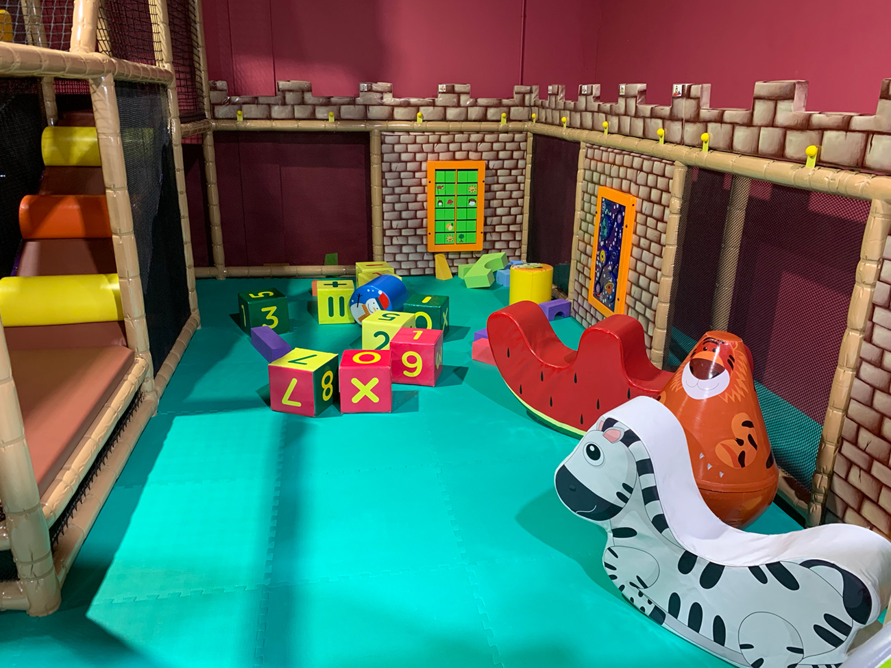 Funland Photo Gallery - Best indoor playground for age 1-13